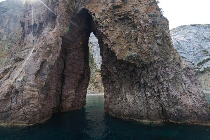 Ponza Island 5 hr Boat Excursion with Swimming Stops and Lunch - Exploring Ponza by Sea: What to Expect