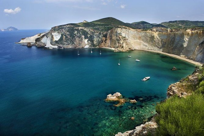 Ponza Island Day Trip From Rome Including Lunch - Savoring the Authentic Lunch Experience