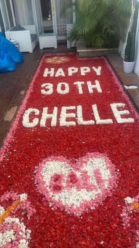 Pool Flower Decorations Bali: Birthday-Honeymoon-Anniversary - FAQ