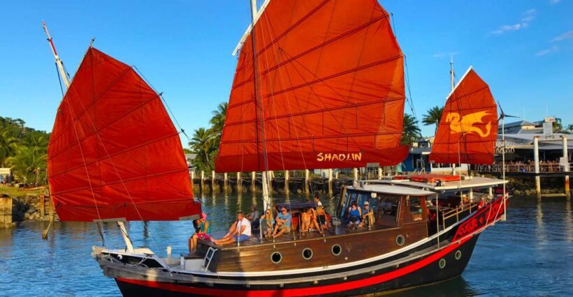 Port Douglas: Shaolin Seafood Lunch Sail, with Fresh Prawns - Who Should Consider This Tour?