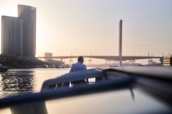 Port of Melbourne and Docklands Sightseeing Cruise - FAQs