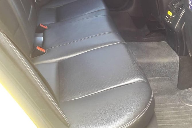 Port of Piraeus to Athens City Centre - Customer Experience and Feedback