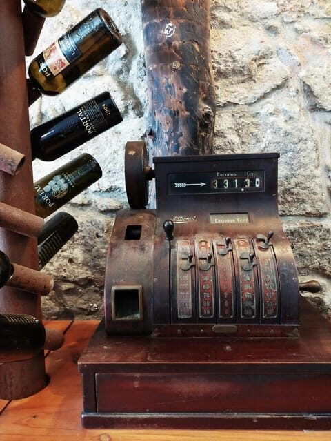 Port wine tasting in Vila Nova de Gaia - What to Expect from Your Port Wine Tasting Experience