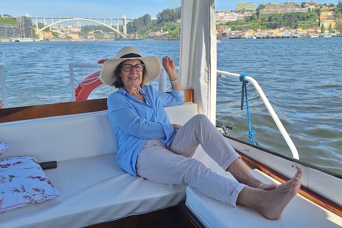 Port:Douro Private Cruiser (Only for You) 6 Bridges/Sunset - Highlights of the Tour