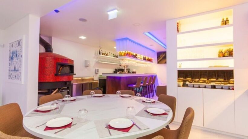 Portimão: Arabian Night Dance Show with Tapas and Wine - Discovering the Arabian Night Experience in Portimão