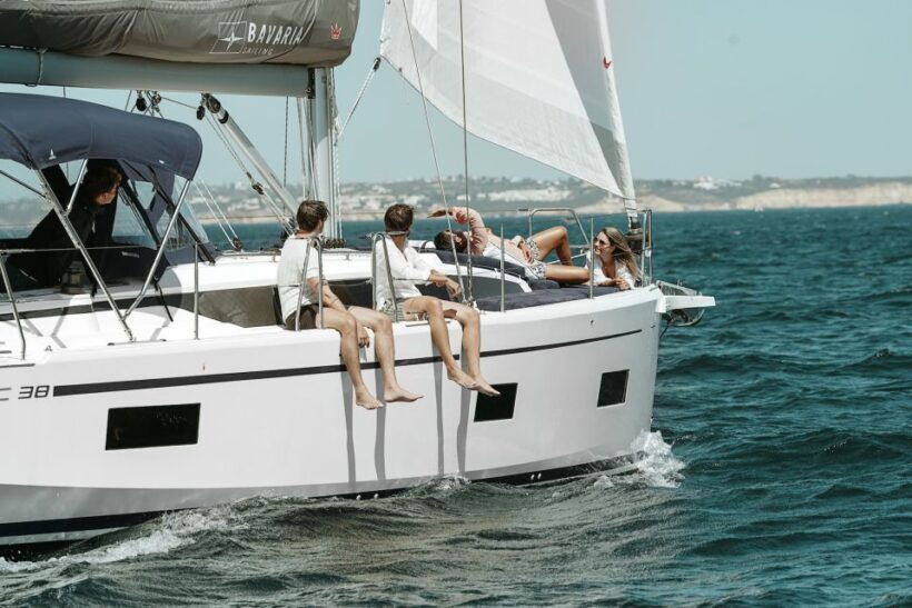 Portimao: Full Day Luxury Sail-Yacht Cruise - FAQ