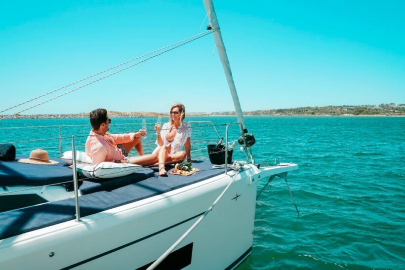 Portimao: Half-Day Sailing Yacht Cruise to the Benagil Caves - Comfort and Practicalities