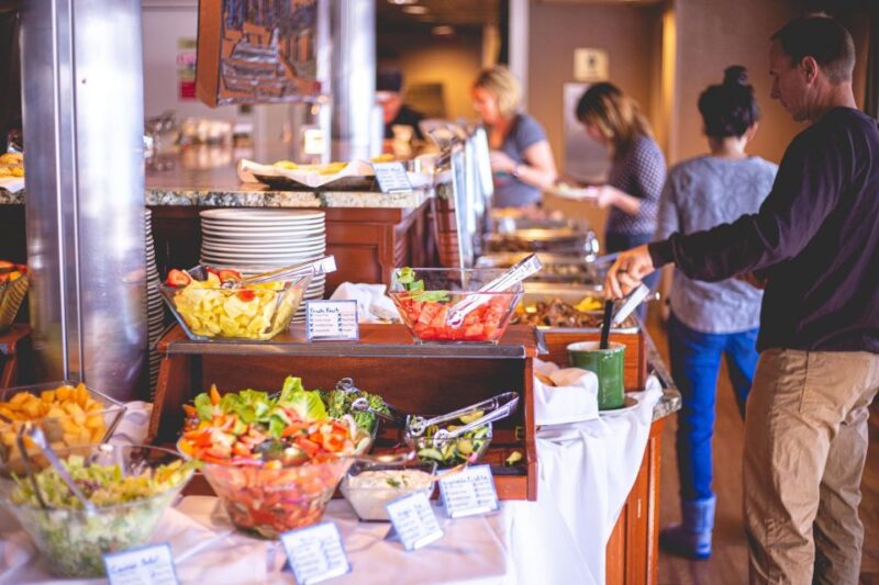 Portland: Champagne Brunch Cruise on Willamette River - Key Points