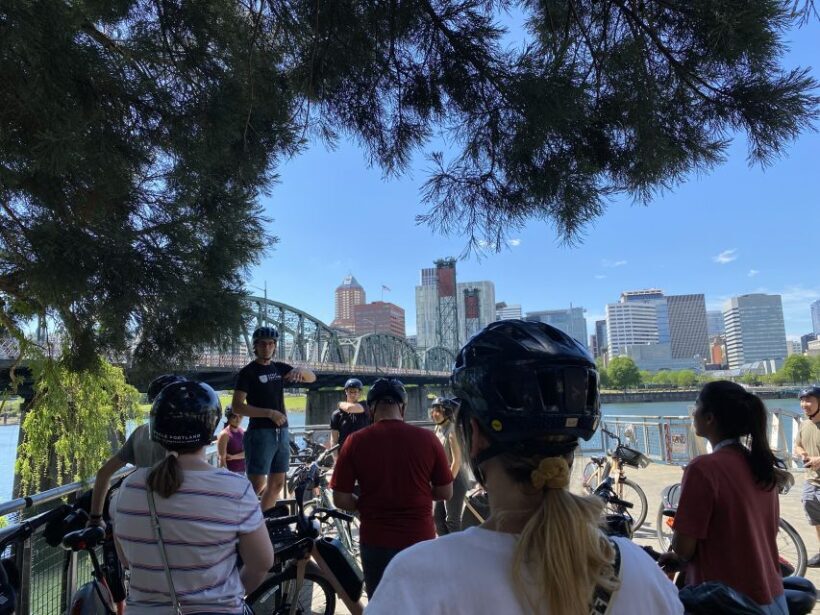 Portland: Guided Bike Tour with Brewery Visits - An Honest Look at the Portland Bicycle & Brewery Tour