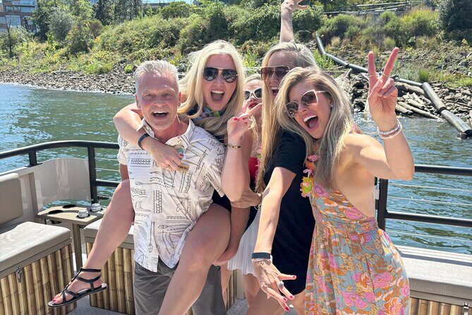 Portland Happy Hour Cruise, 2-Hour Tiki Boat Party - Who Will Love This Experience?