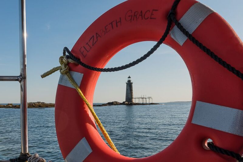 Portland: Maine Lighthouses Sightseeing Cruise with Drinks - The Sum Up