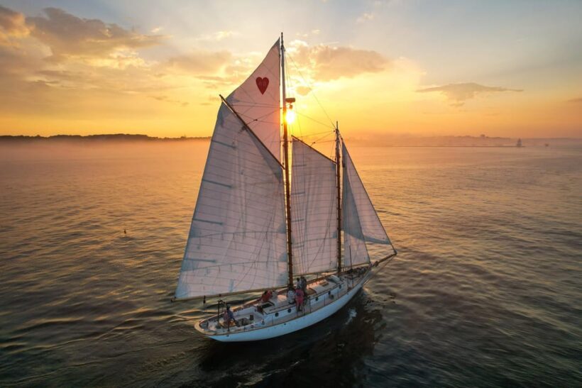 Portland, Maine: Sunset Windjammer Cruise Along the Coast - What to Expect on the Sunset Windjammer Cruise
