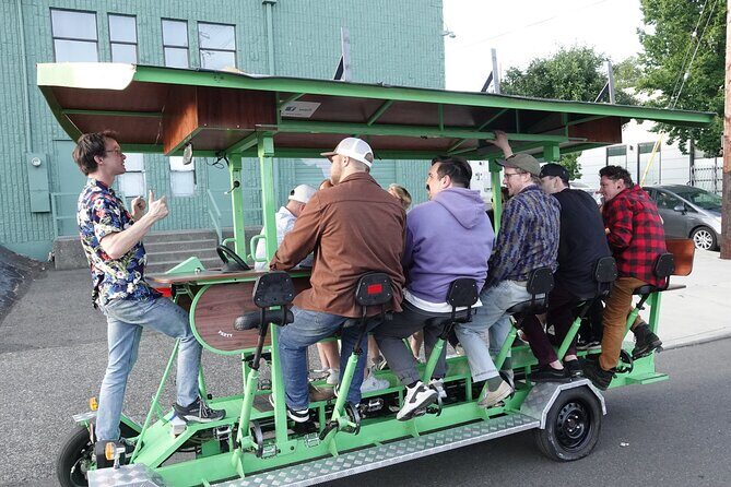 Portland Party Bike Tours: The Classic Crawl - Public - An Authentic Portland Night Out