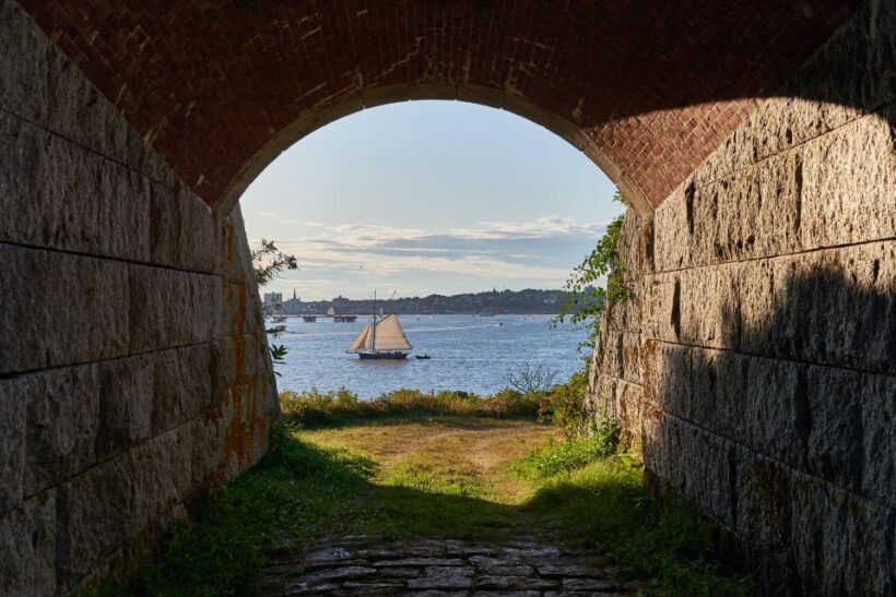 Portland: Private Island Fort Tour - Exploring the Itinerary and Experience