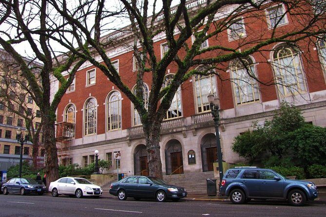 Portland Scavenger Hunt: Wealth of Wonders - Exploring Portland with a Scavenger Hunt