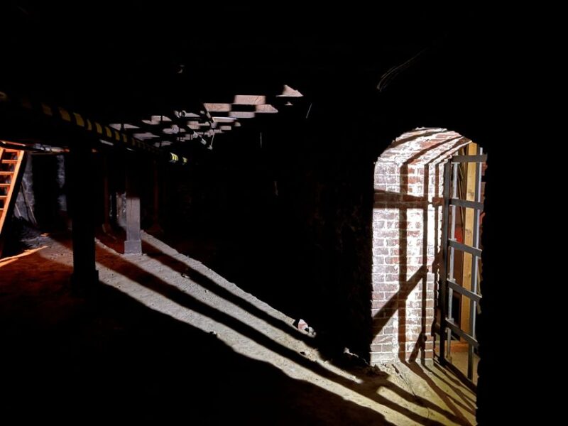 Portland: Underground Shanghai Tunnel Tour with Beer Tasting - Key Points