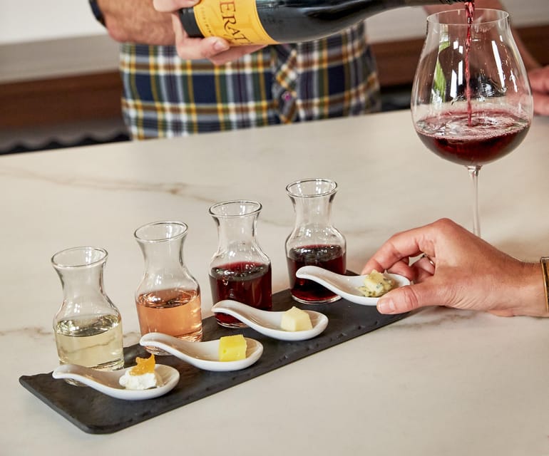 Portland: Urban Wine Tasting Tour - What to Expect