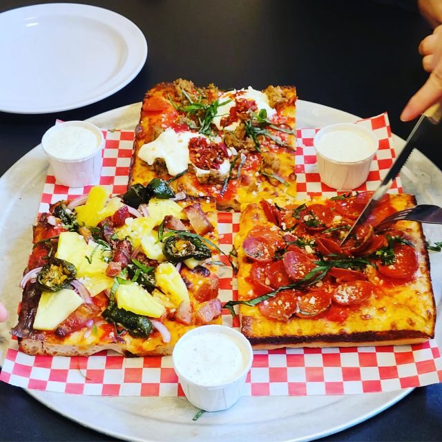 Portland: Walking Pizza Tour - Key Points