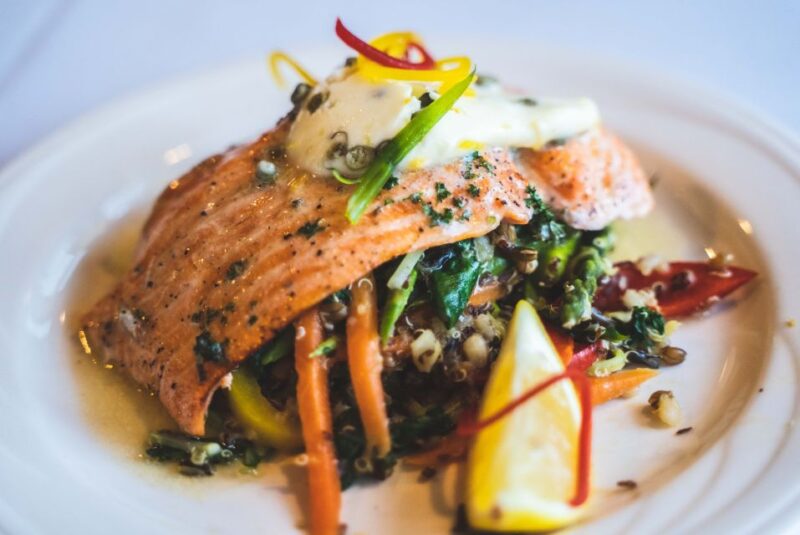 Portland: Willamette River 2.5-hour Dinner Cruise - The Overall Experience and Value