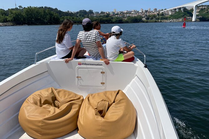 Porto: 2h Private Tour (1 to 6 People) on the Douro River With a Local - Customer Feedback