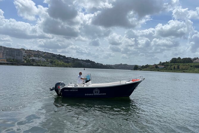 Porto: 2h Private Tour (1 to 6 People) on the Douro River With a Local - Frequently Asked Questions