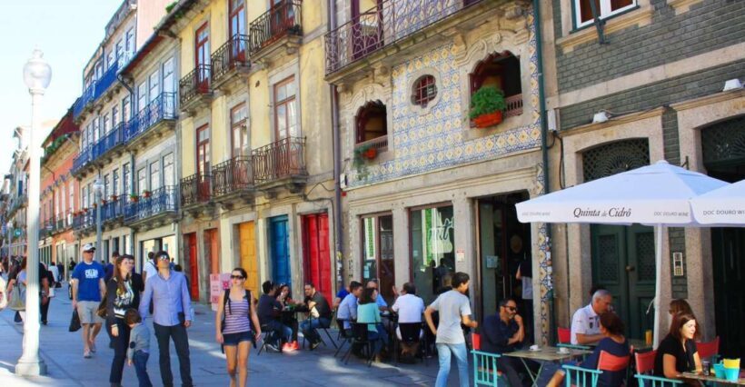 Porto: 3-Hour Downtown Walking Tour - The Small Group Advantage