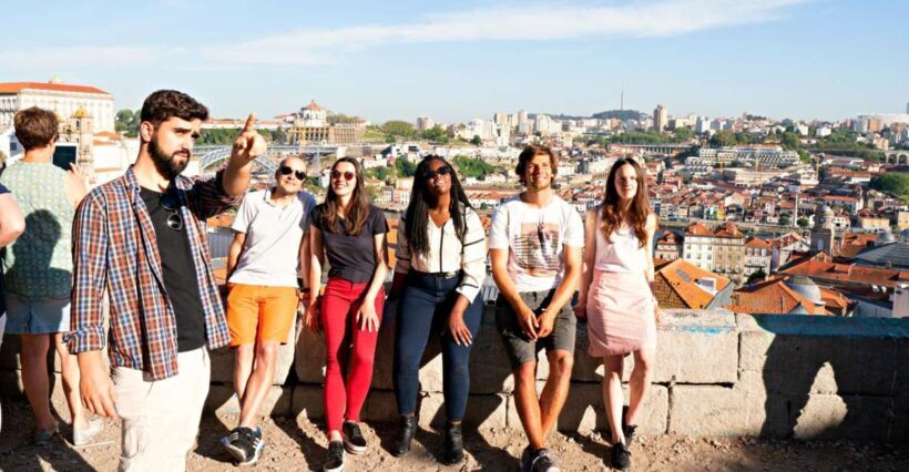 Porto: 3-Hour Guided City Highlights Walking Tour - An In-Depth Look at the Porto: 3-Hour Guided City Highlights Walking Tour