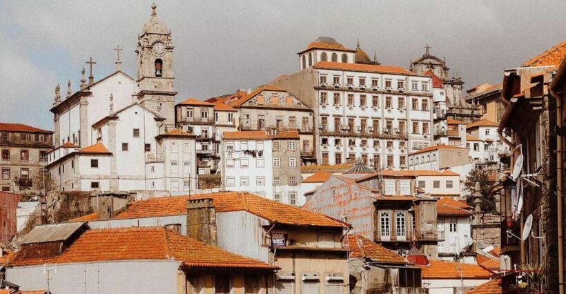 Porto: 3-Hour Guided Walking Tour - Starting at Porto’s Cathedral: The Gateway to the City