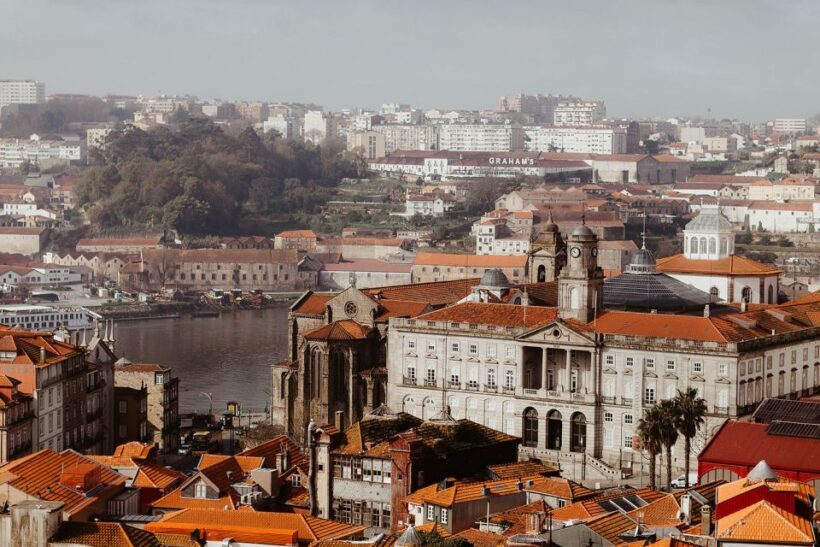 Porto: 3-Hour Guided Walking Tour - Clerigos Tower and the Old Jail: Panoramic Views & Local History