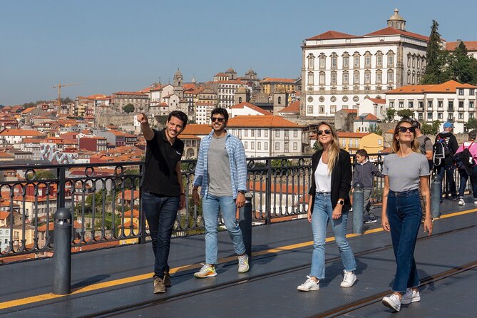 Porto 360°: Helicopter Flight, Guided Walking Tour & River Cruise - Customer Ratings and Feedback