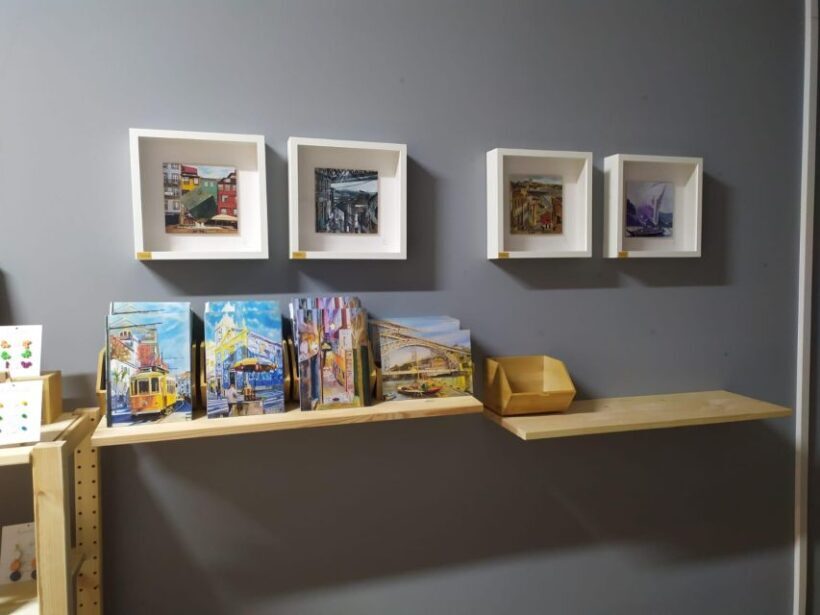Porto: Acrylic and Oil Painting Class with a Local Artist - A Closer Look at the Painting Experience