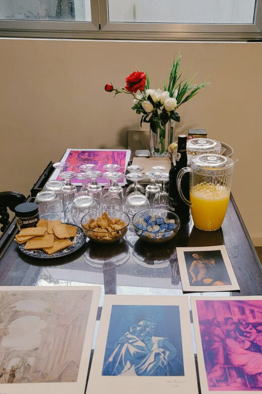 Porto: Acrylic Painting Workshop for Groups - Antero Quental - The Experience: A Step-by-Step Look