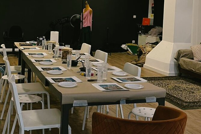 Porto: Acrylic Painting Workshop for Groups at Antero de Quental - FAQs