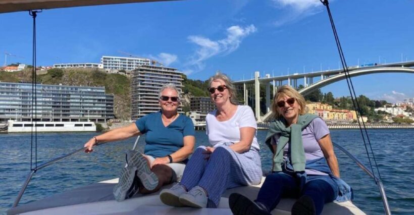 Porto: All inclusive Day tour (Walk, Tram, Lunch, Boat) - Why This Tour Is Perfect for Certain Travelers