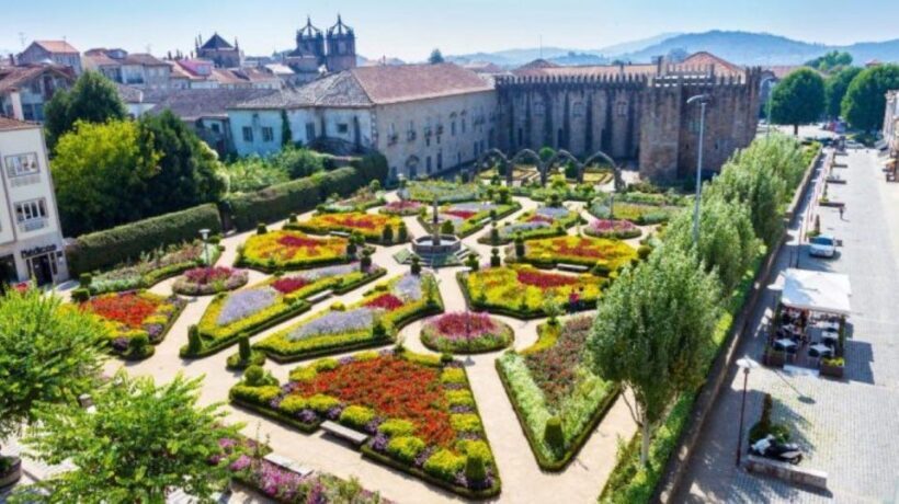 Porto: Braga & Guimarães Private Tour - Why choose this tour? A balanced look at what you’ll get