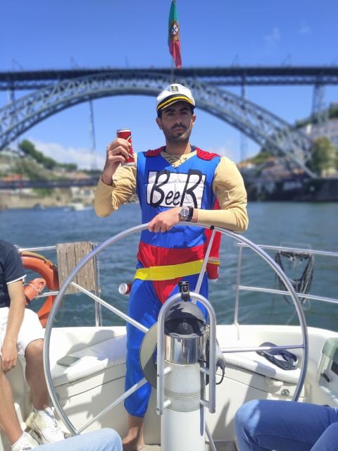 Porto: Charming Sailboat Bachelor Party with drinks - FAQ