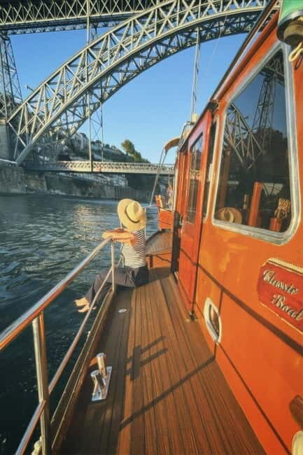 Porto: Classic Sailboat Cruise Along the Douro River - FAQ