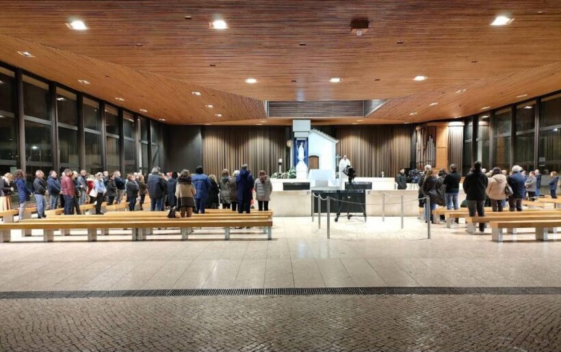 Porto: Complete Private Tour to the Sanctuary of Fatima - What to Expect in Terms of Comfort and Convenience