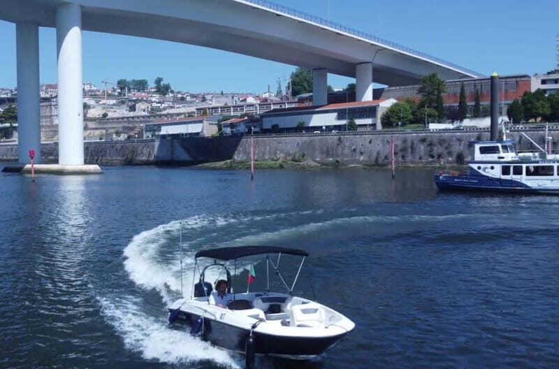 Porto: Douro River Boat Tour with Port Wine Tasting - Key Points