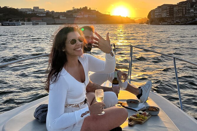 Porto: Exclusive Yacht Tour With Local Wines and Snacks - Key Points