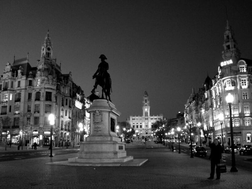 Porto: Fado Show with Dinner in a Traditional Fado House - FAQ