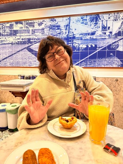 Porto: Food Walking Tour with Tastings and Wine - An In-Depth Look at the Tour Experience