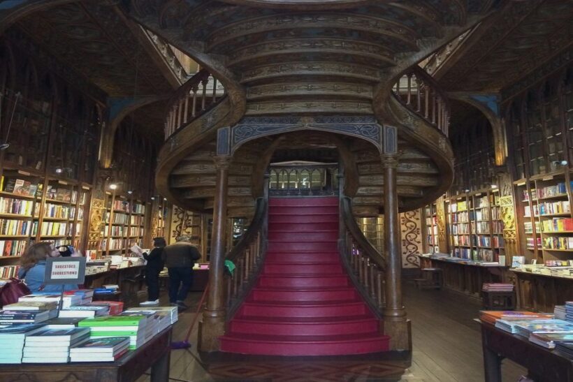 Porto: Guided Walking Tour and Lello Bookshop - FAQ