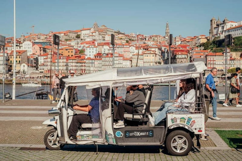 Porto Half Day Tuk Tuk Tour Clérigos, Seaside and Viewpoints - A Closer Look at the Itinerary