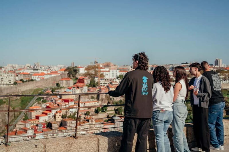 Porto Half Day Tuk Tuk Tour Clérigos, Seaside and Viewpoints - Practical Tips and Considerations