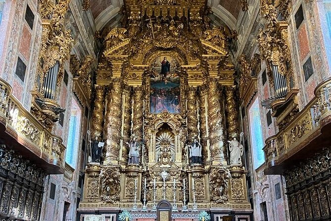 Porto Highlights: the Best of Porto City Walking Tour - Personalized Storytelling and Insights