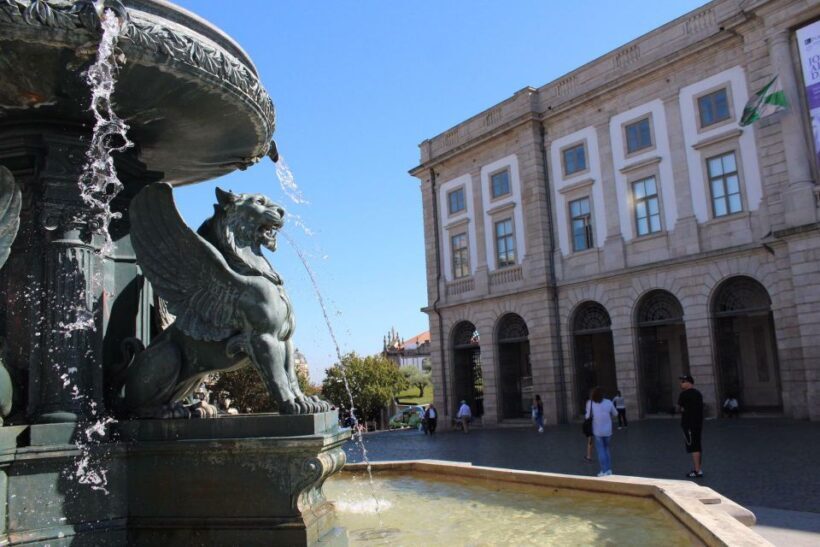 Porto: Historic City Center Walking Tour - Practical Details and Tips
