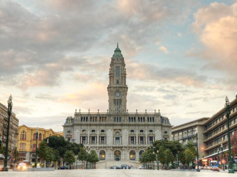 Porto: Historic e-Bike Tour with a guide - The Sum Up