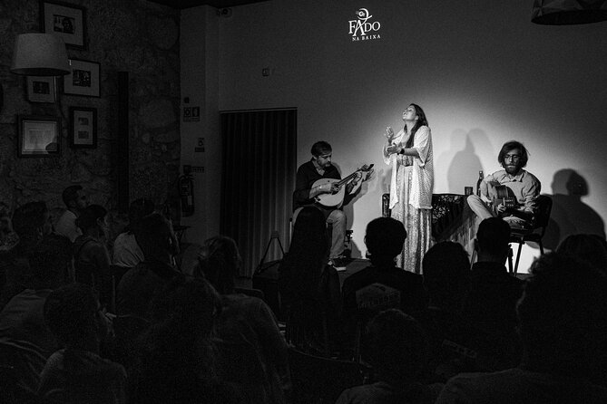 Porto: Live Portuguese Fado Experience with Port Wine - Key Points