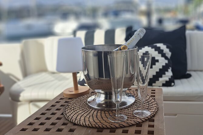 Porto: Luxury Yacht Cruise on the Douro River and Estuary Reserve - Guest Reviews and Highlights